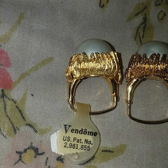 Vendome | Jewelry | One Vintage Vendome Ring Pm26 | Poshmark